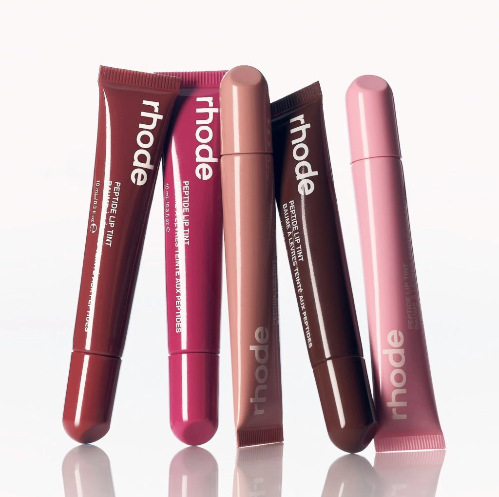 Rhode Peptide Lip: Rahasia Bibir Lembap dan Terlihat Plumpy